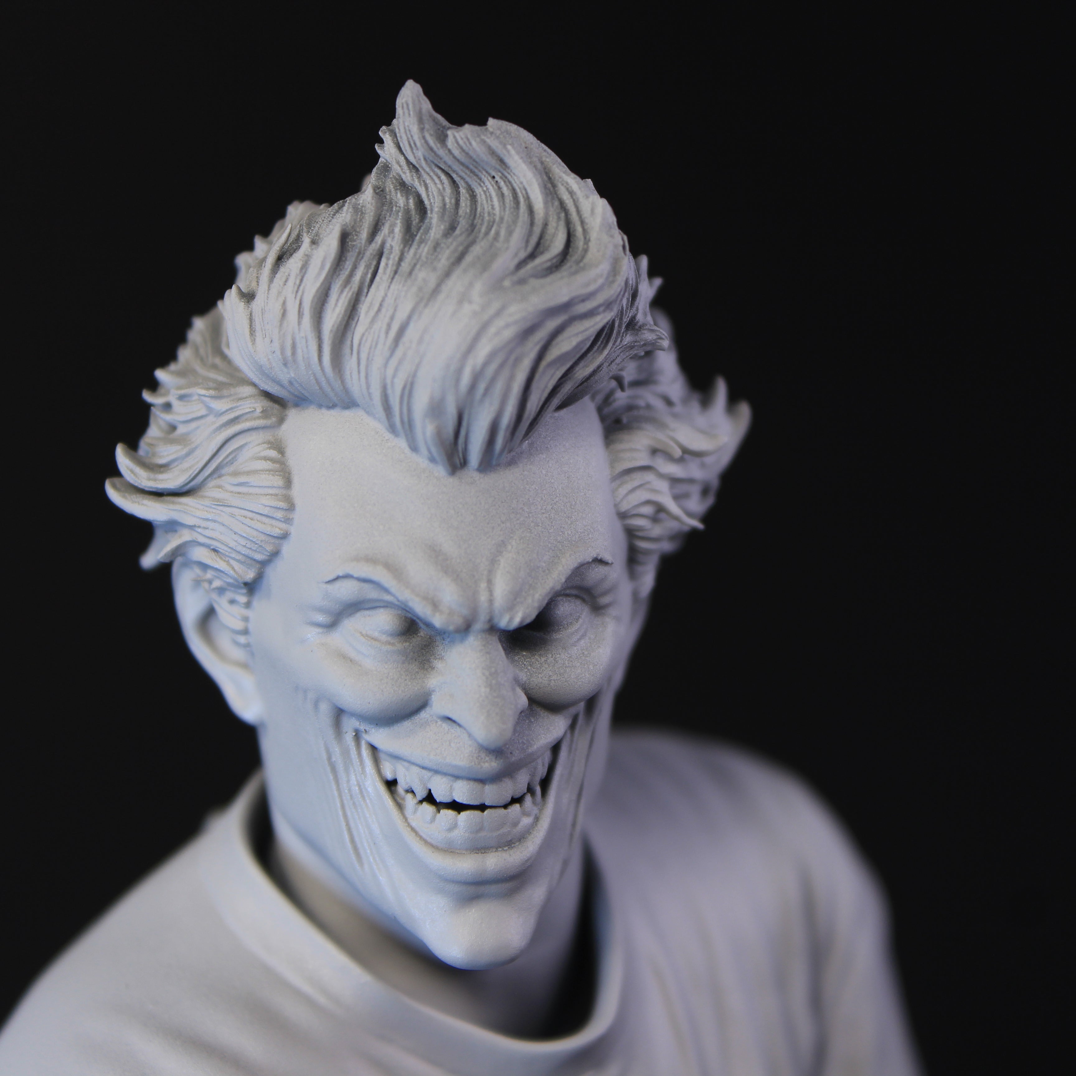 Gotham's Fearsome Crime Lord: The 3D-Printed Joker Bust - 200mm – Rise ...