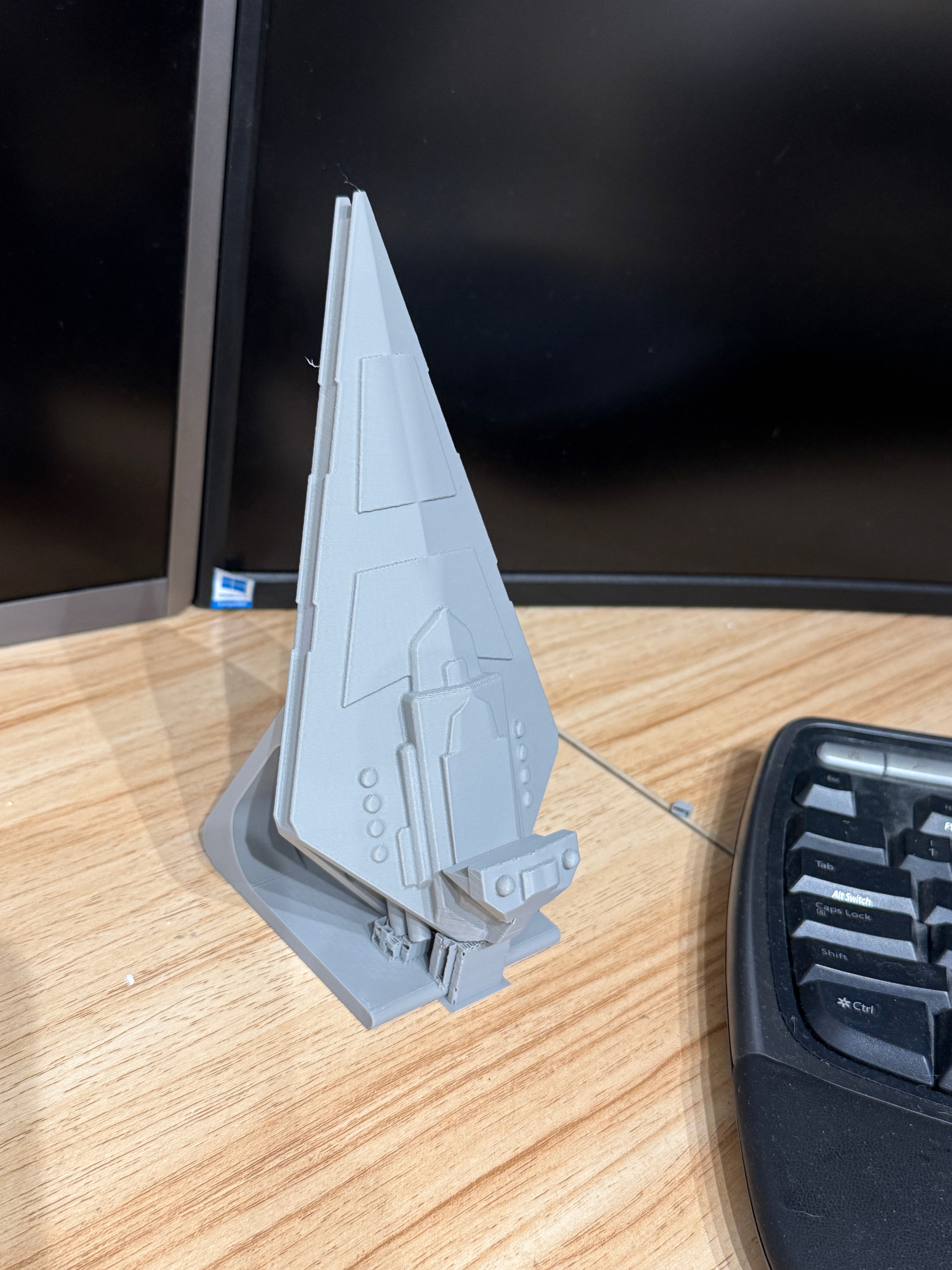 Imperial Star Destroyer Phone Stand – Rise 3D Builds